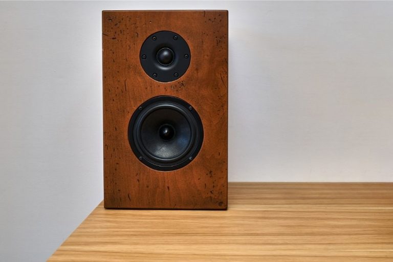 Wharfedale Diamond 220 Review - Stereo Authority